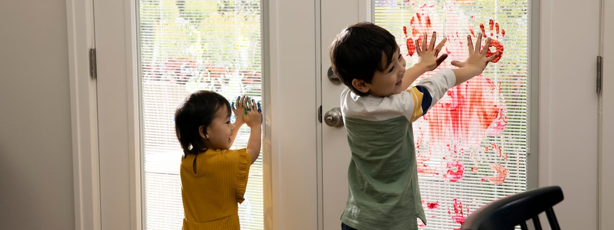 5 Reasons Enclosed Blinds are Better Than Any Other Window Treatment